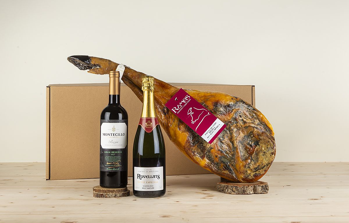 Lote Black Week Paleta iberica de cebo + 107,84€. | Eurolotes